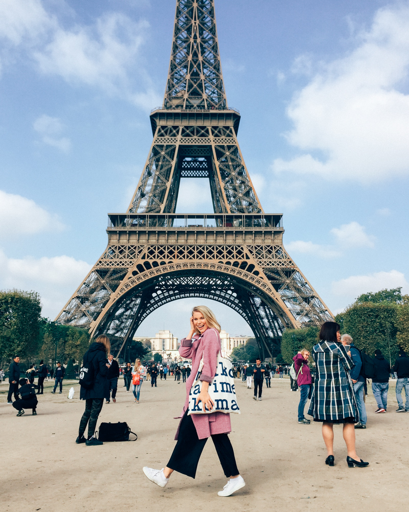 Salutations de Paris | Far Away but Still So Near | Tampere Universities